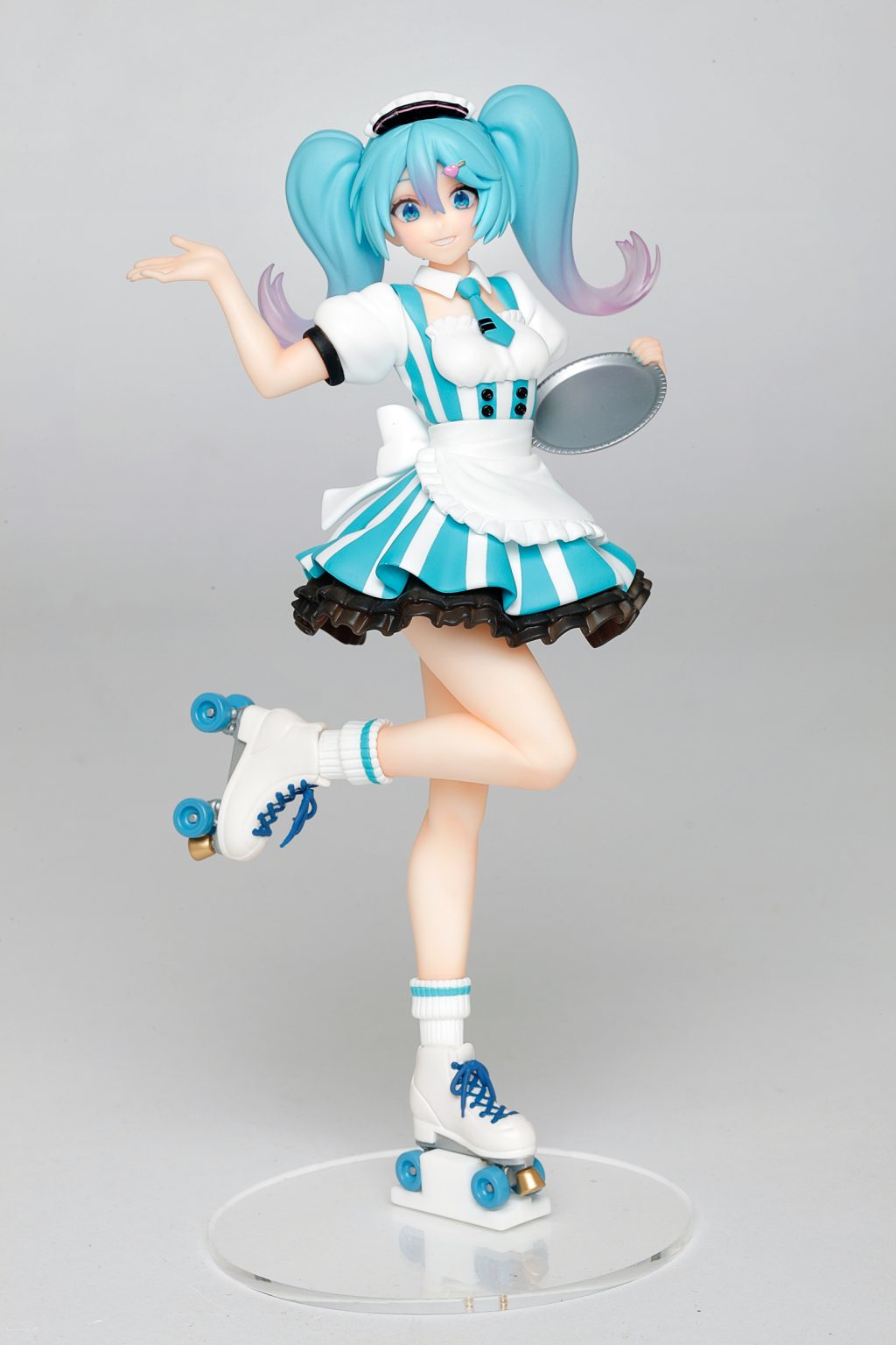 Hatsune Miku Figure – Costumes (Cafe Maid Ver.) | Little Buddy Toys